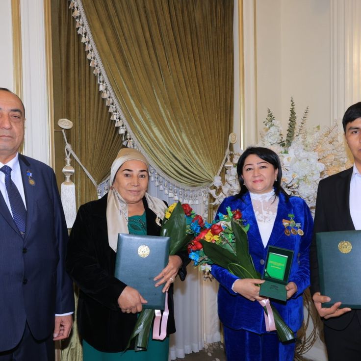 Қишлоқ хўжалиги илғорлари эътироф этилди - zarnews.uz