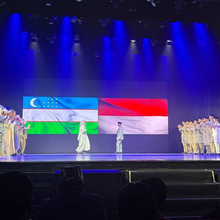“Imom Buxoriy va Sukarno” spektakli Indoneziyada namoyish etildi - zarnews.uz